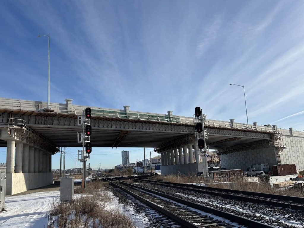 Peel Region reaches milestone with Mississauga Road rail overpass | GTA ...